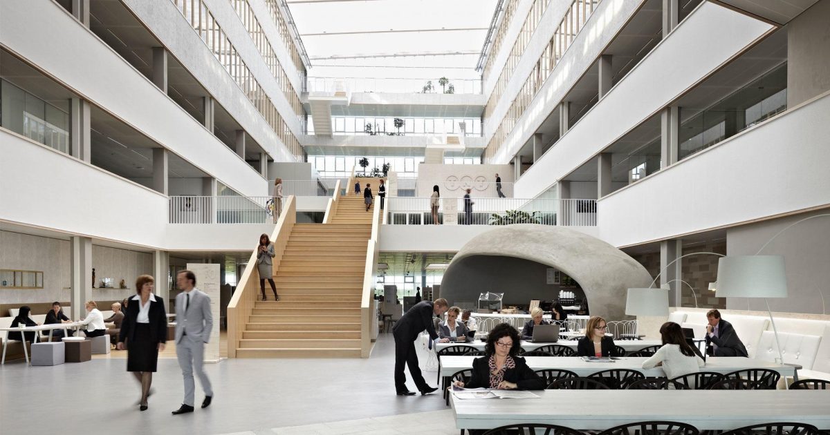 TNT Centre | Paul de Ruiter Architecten